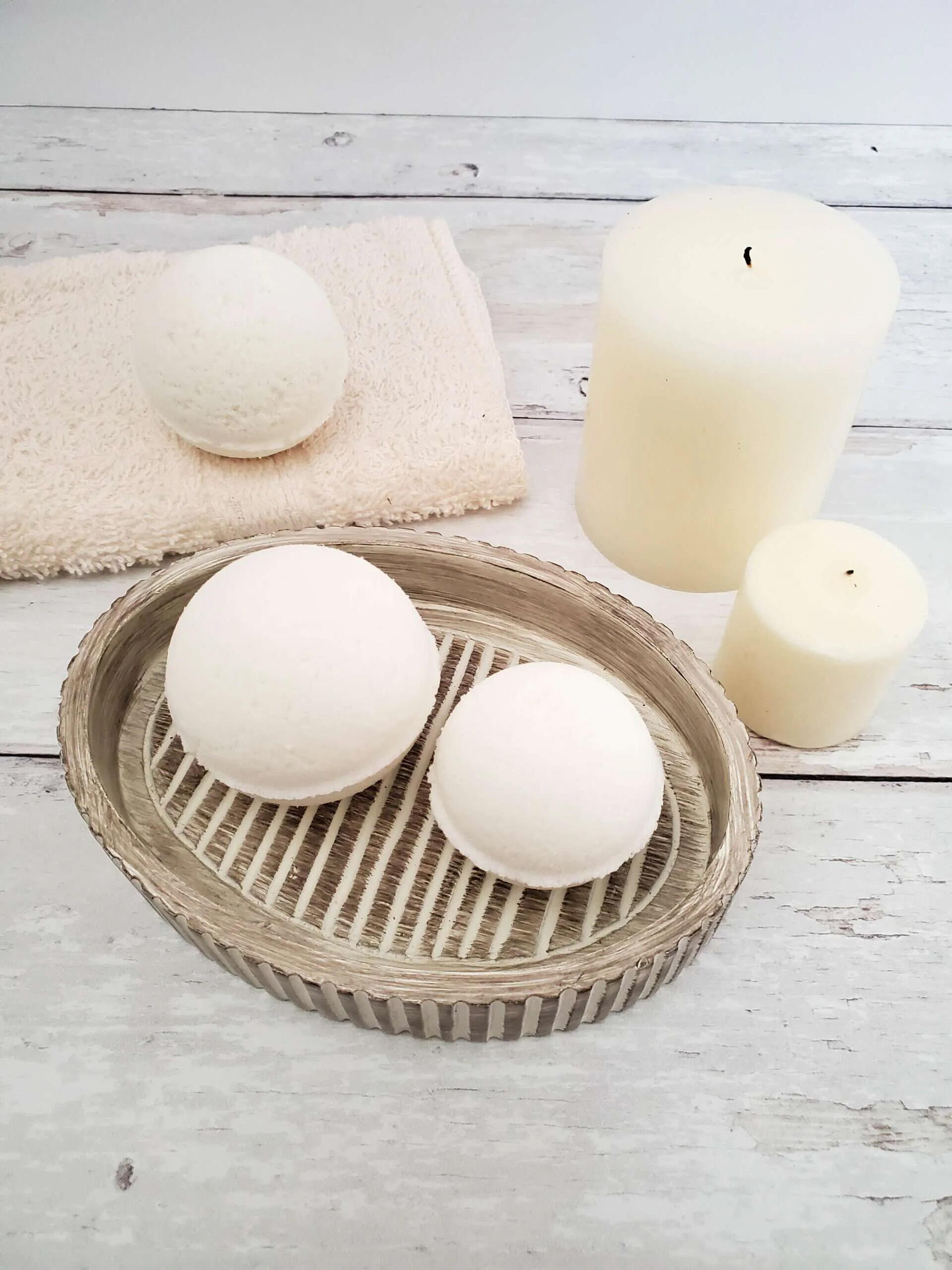 Easy Diy Milk Bath Bombs | CheapThriftyLiving.com