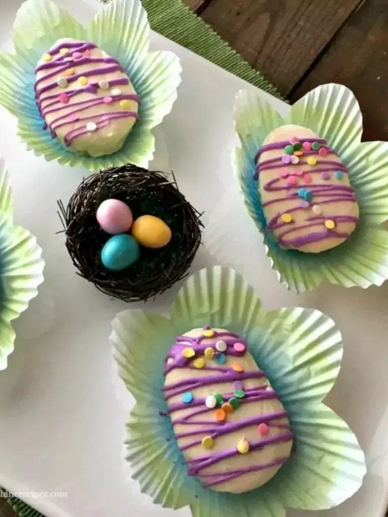 Mini Easter Egg Cakes | TheBestDessertRecipes.com