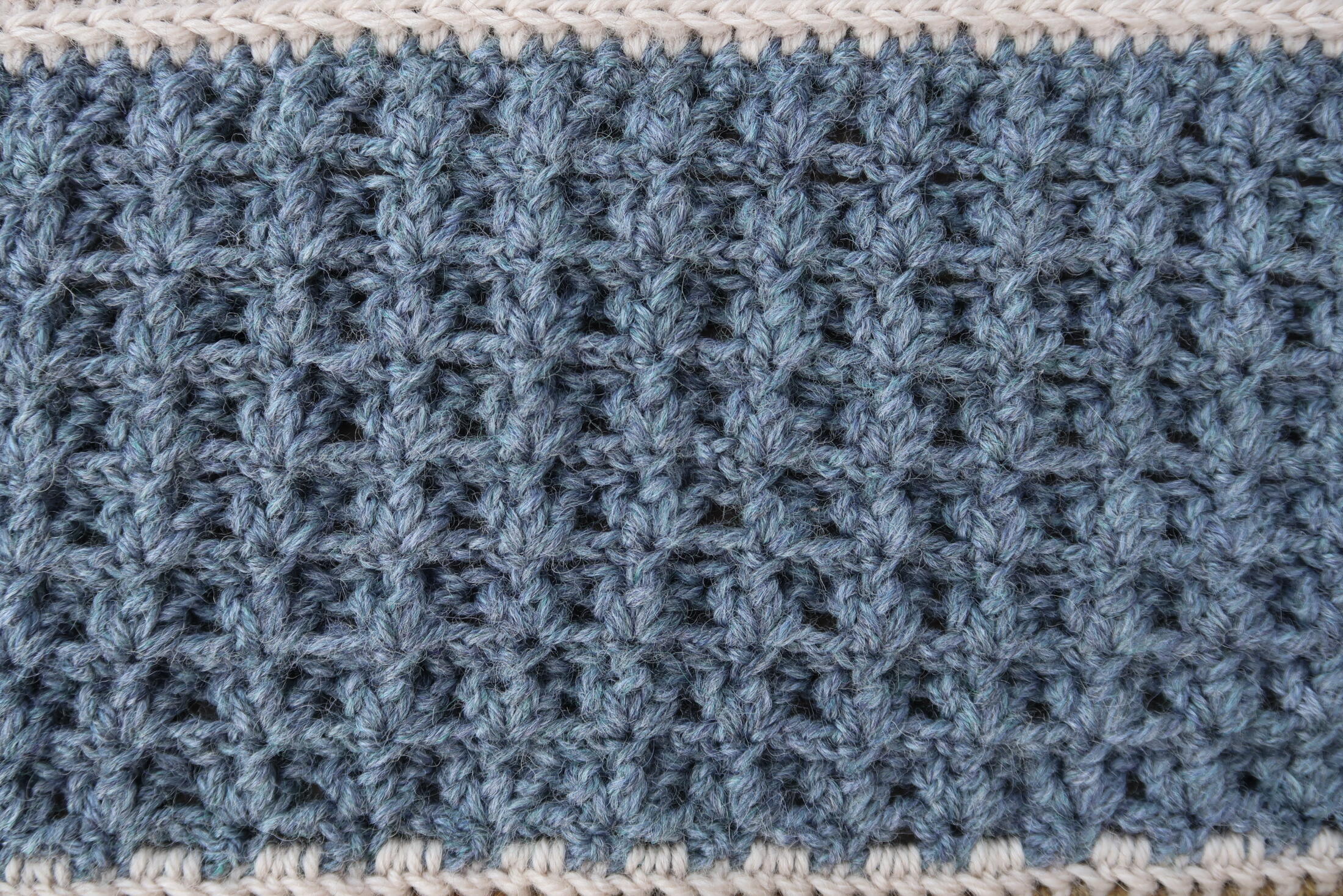 Chicken Feet Crochet Blanket Stripe Pattern | FaveCrafts.com