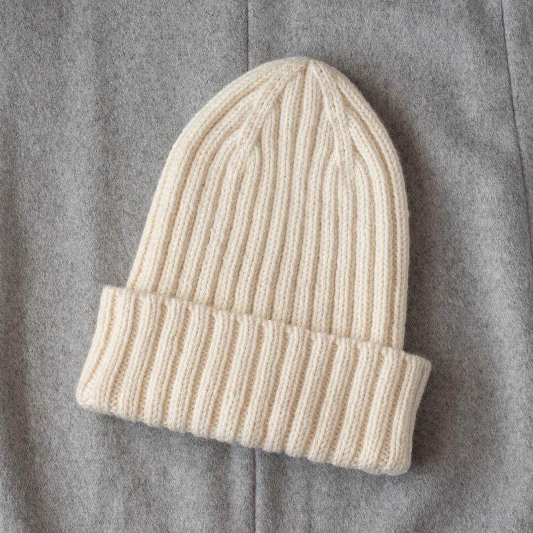 Winter Snowfall Hat | FaveCrafts.com