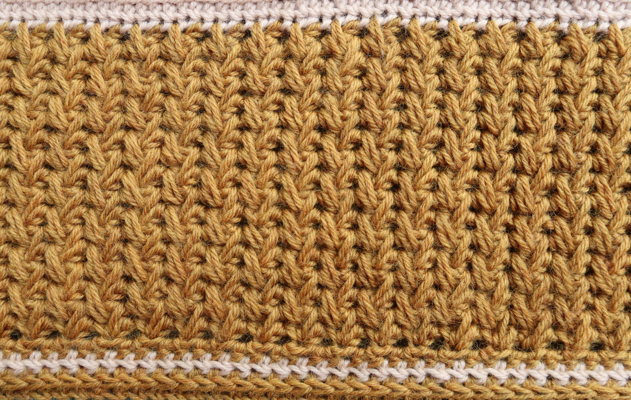 Feathers Crochet Blanket Stripe Pattern | FaveCrafts.com