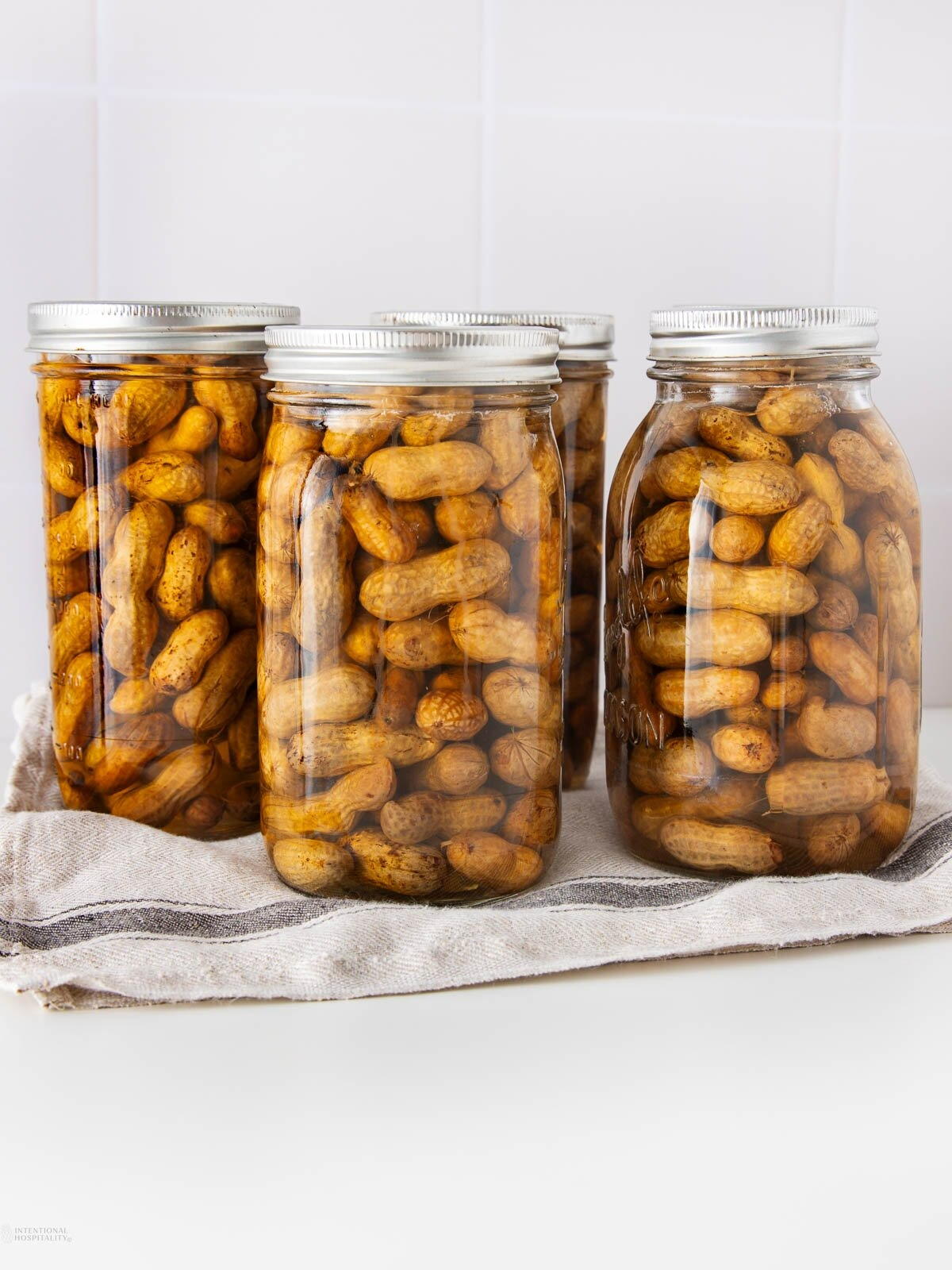 How To Can Boiled Peanuts Like A Southerner | RecipeLion.com