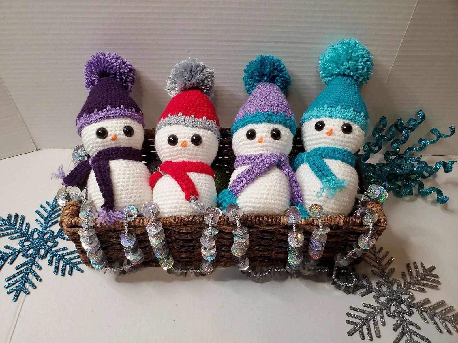 Frosty Snowman Friend | FaveCrafts.com