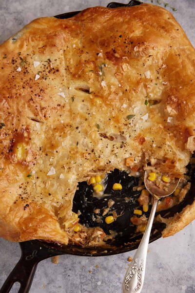 Creamy Chicken Pot Pie Recipe With Puff Pastry | RecipeLion.com