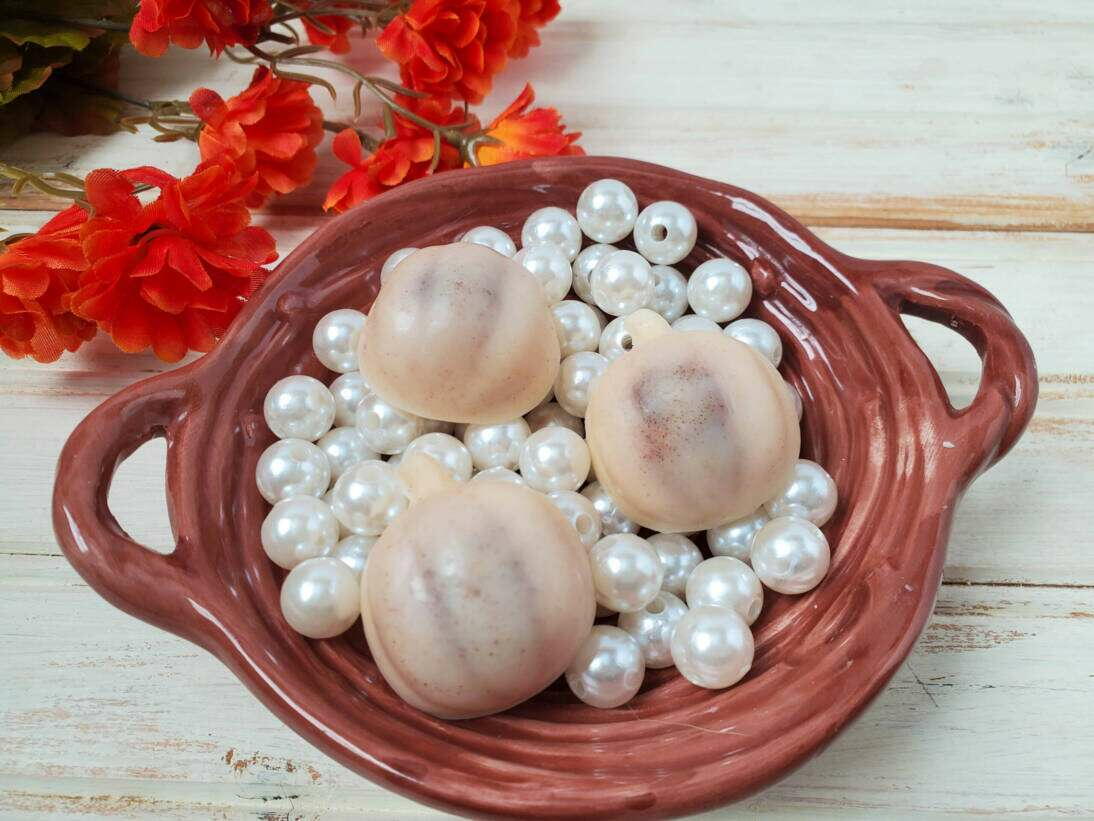 Pumpkin Spice Lotion Bars Recipe | AllFreeHolidayCrafts.com