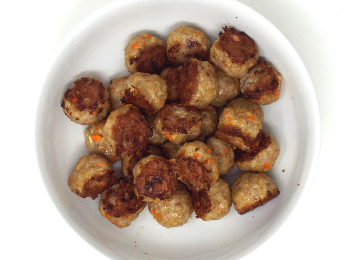 Baked Bola Bola (filipino Pork Meatballs) | RecipeLion.com