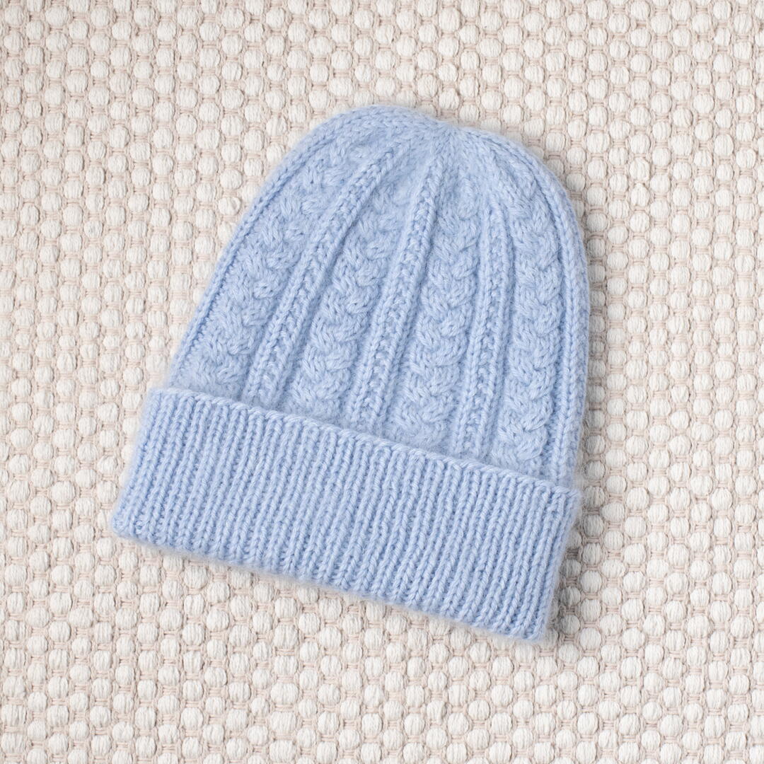 Fragile Snowflakes Hat | AllFreeHolidayCrafts.com