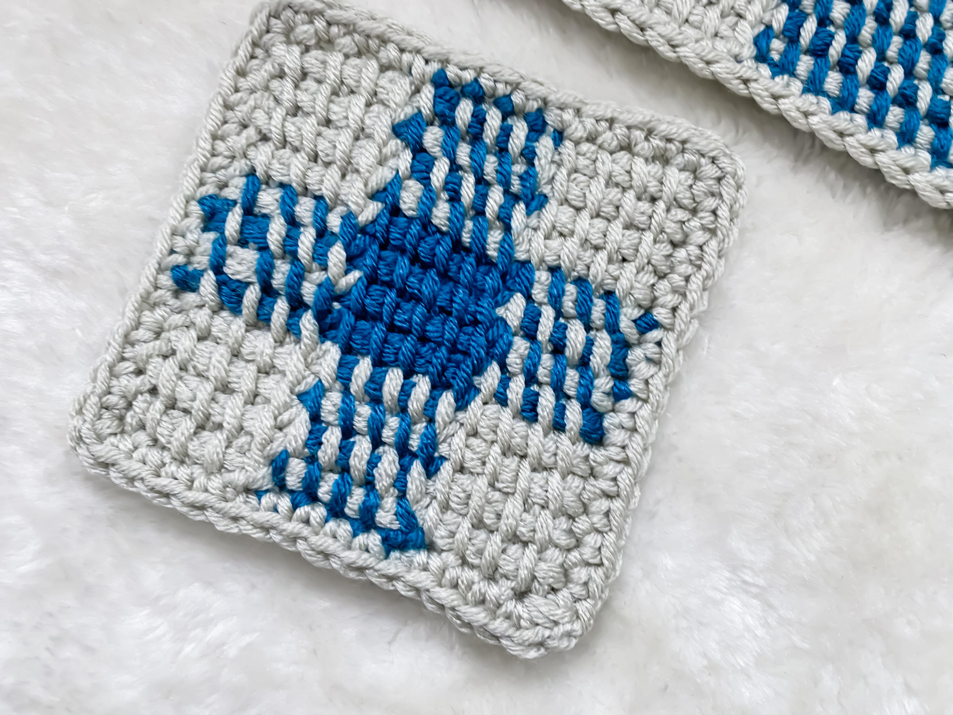 Lilly Gingham Coaster | FaveCrafts.com