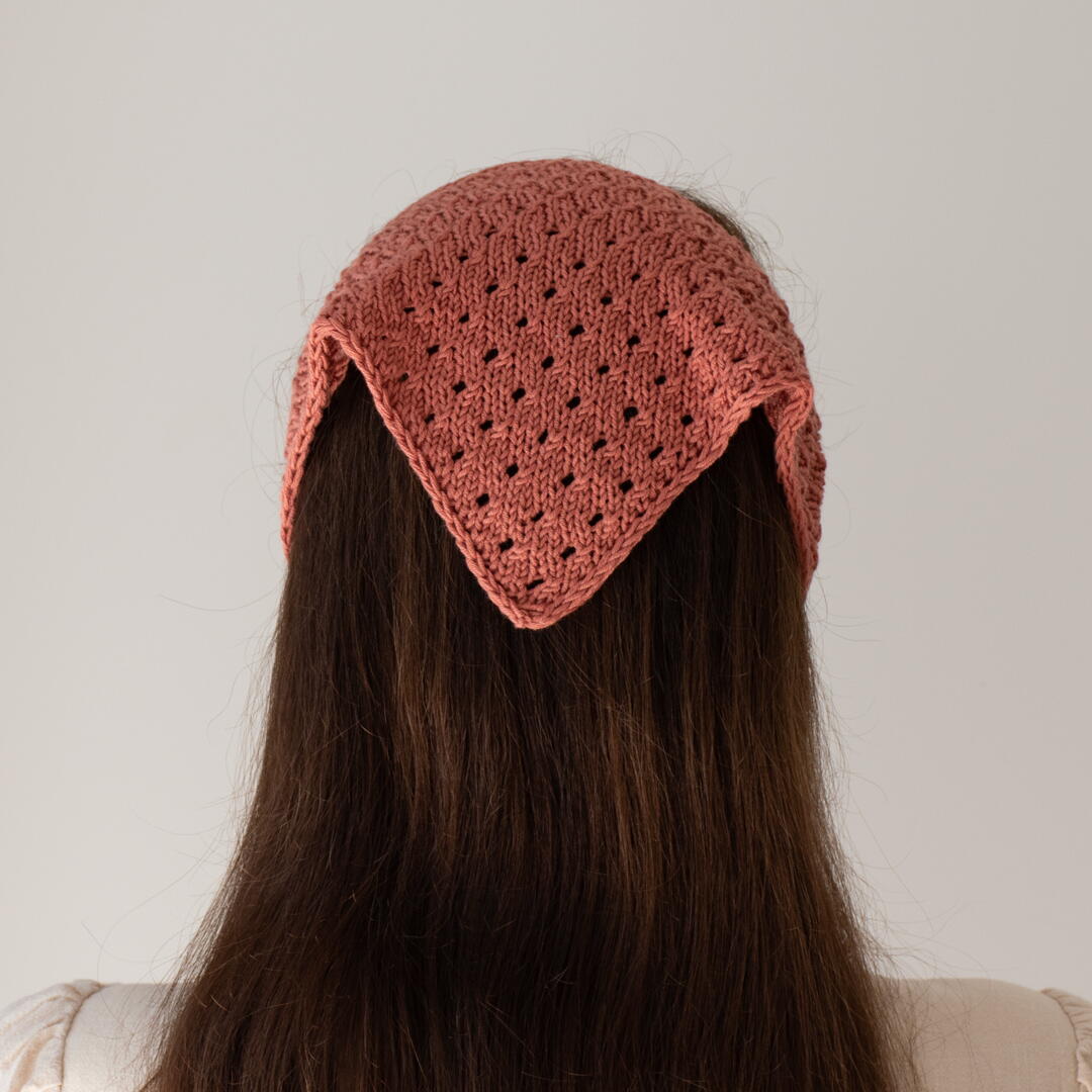 Canyon Clay Bandana | AllFreeKnitting.com