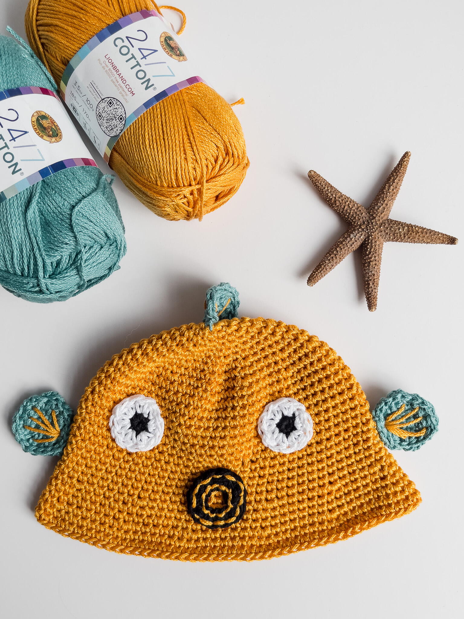 Fish Bucket Hat | AllFreeCrochet.com